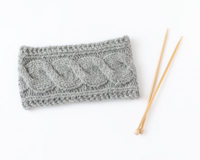 Chunky Cable Headband | Knitting pattern - Mirella Moments