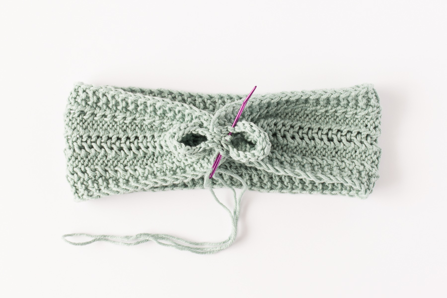 Coastal headband knitting pattern - Mirella Moments