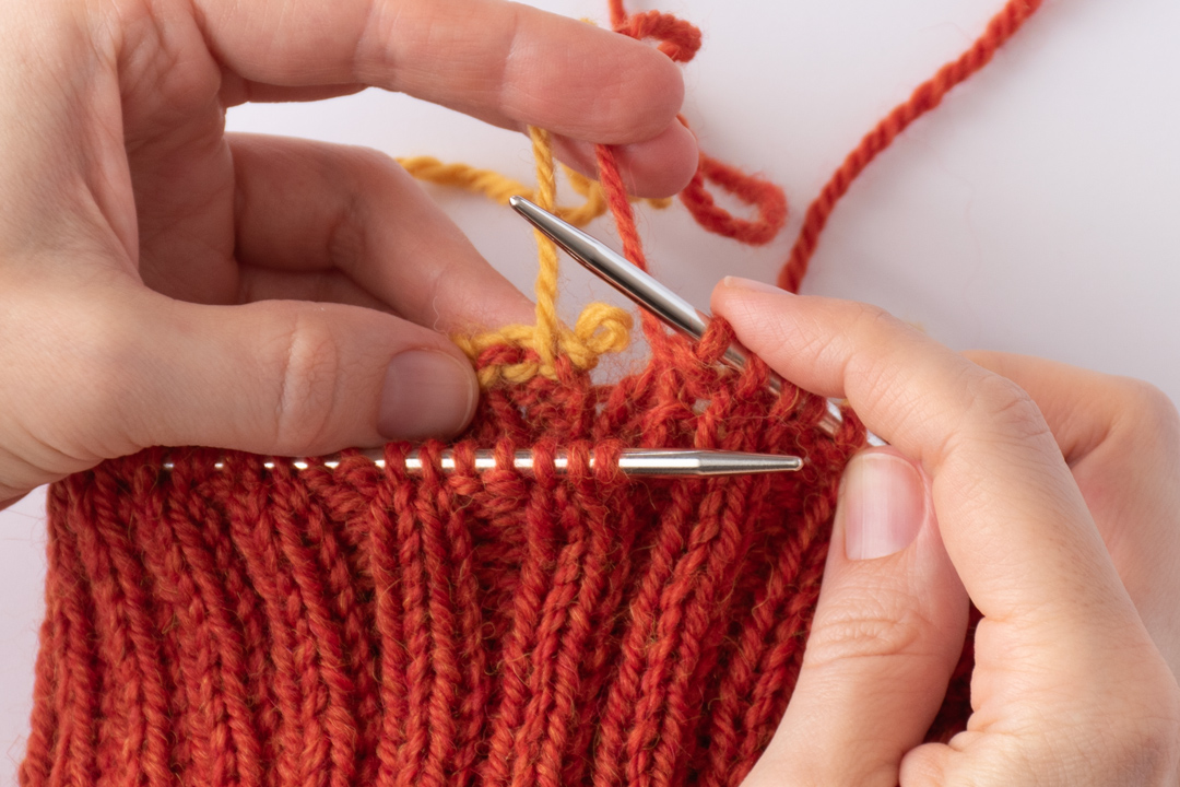 Lava Hat knitting pattern - Mirella Moments